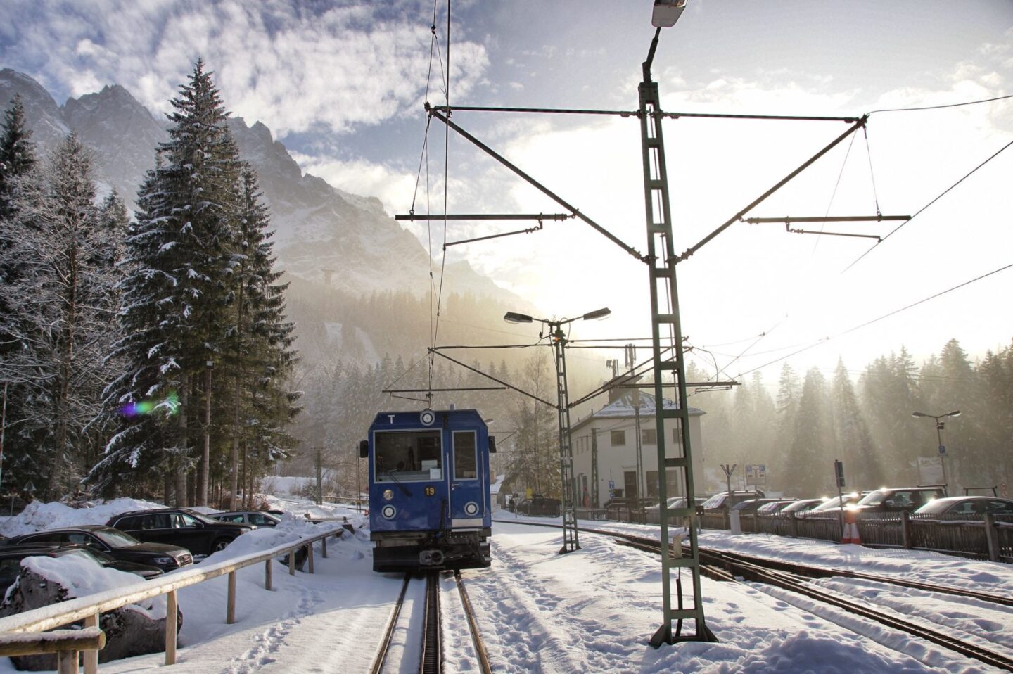 From Munich to Zugspitze with the train | MEININGER Hotels