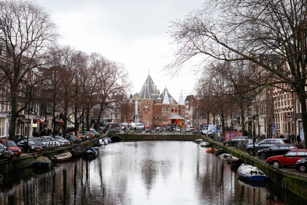Must-visit historical sites in Amsterdam | MEININGER Hotels