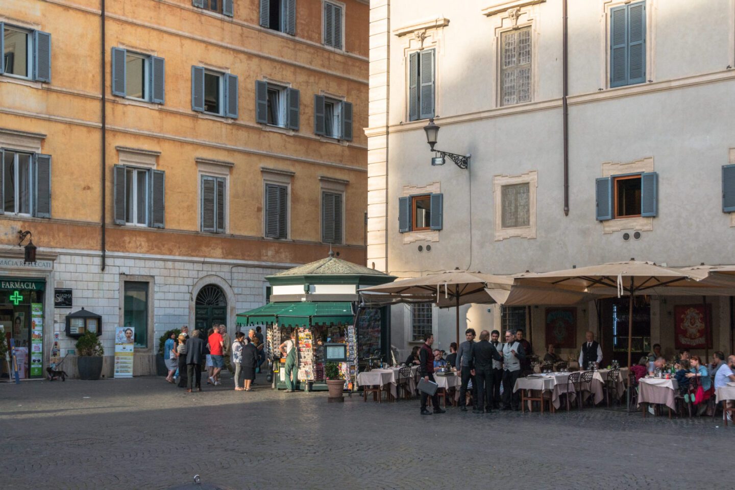 Where to go shopping in Rome city center | MEININGER Hotels