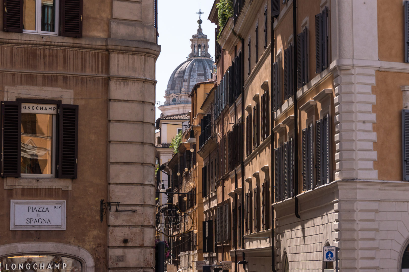 Shopping in Rome's Trendiest Neighborhoods | MEININGER Hotels