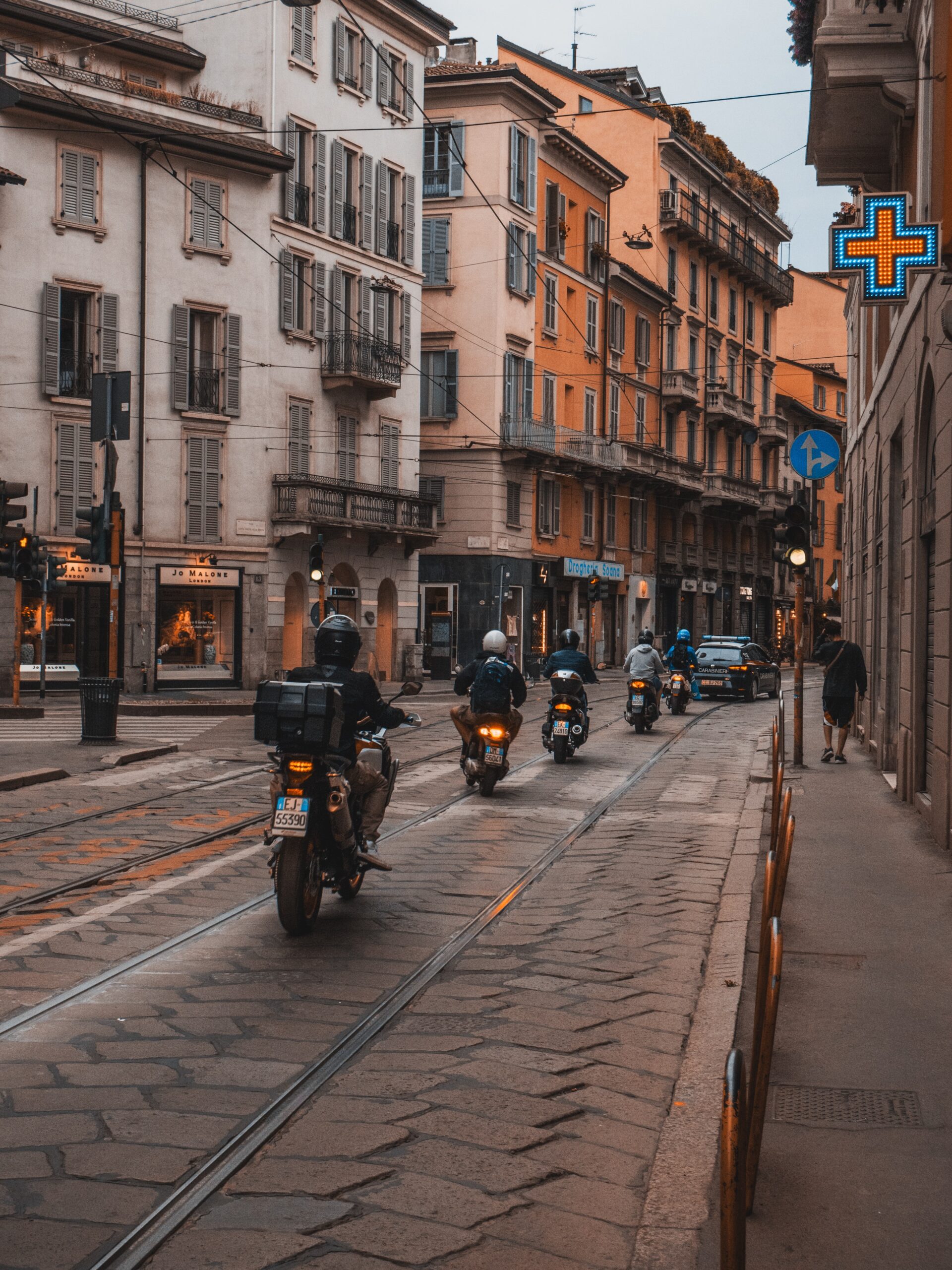 Getting around: Public transport in Milan | MEININGER Hotels