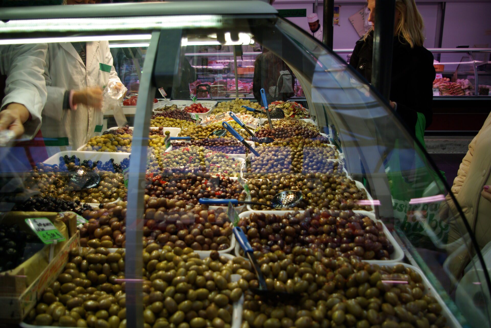 Uncovering the BEST markets in Rome | MEININGER Hotels