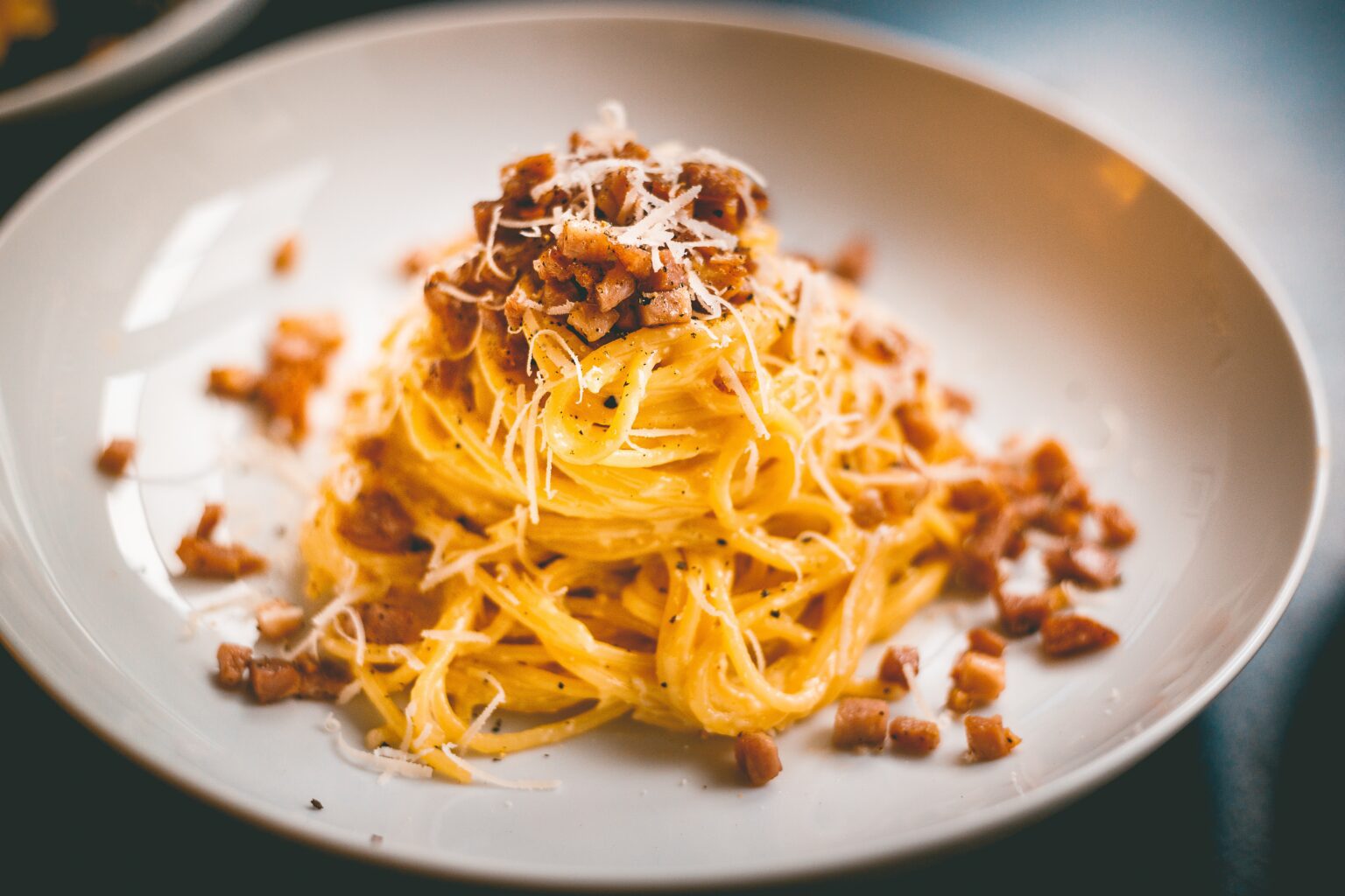 The Best Street Food Spots in Rome | MEININGER Hotels